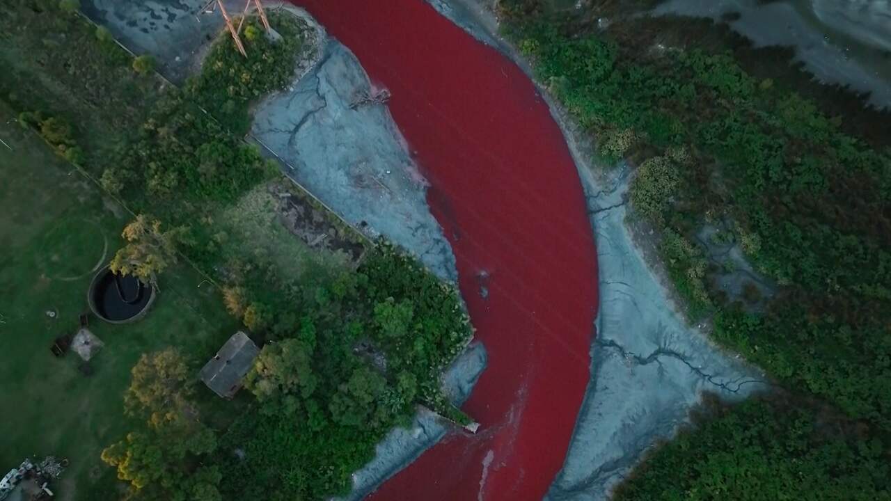 Argentijnen nabij Buenos Aires opgeschrikt door 'felrode, stinkende ...
