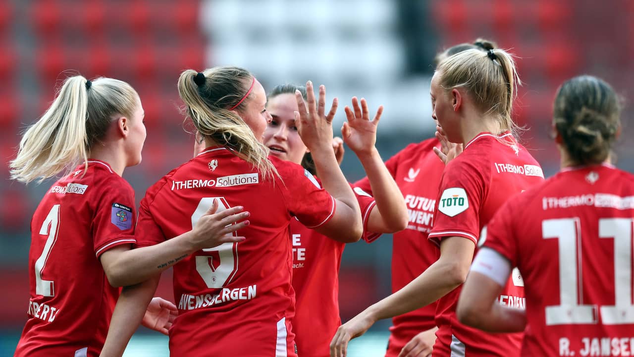 Live Eredivisie Vrouwen | Lees hier terug hoe FC Twente zich verzekerde van de titel - NU.nl