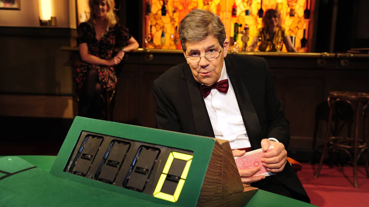 Acteur en presentator Joost Prinsen (83) overleden | Media | NU.nl