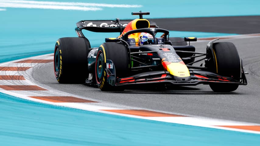 Verstappen begint eerste GP-weekend als vader met derde tijd in training Miami | Formule 1 | NU.nl