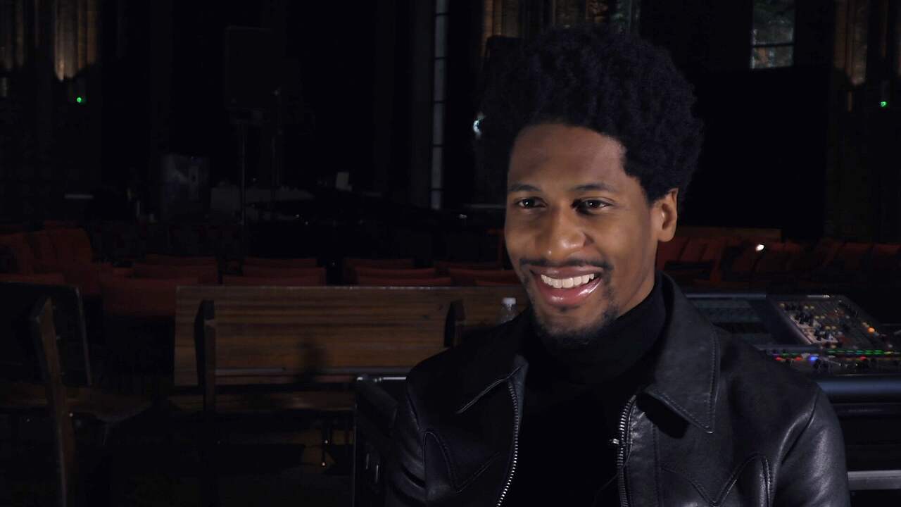 Jon Batiste laat voor het eerst 'ware ik' zien | NU.nl
