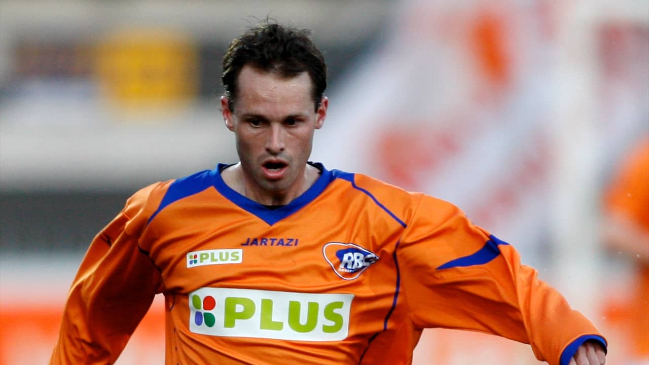 Oud-profvoetballer Roel de Graaff (41) plotseling overleden | Voetbal ...