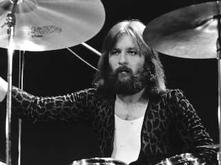 Kayak-zanger en stemacteur Edward Reekers (68) overleden | Muziek | NU.nl