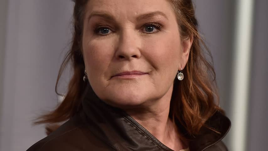 Actrice Kate Mulgrew bracht deel jeugd door in kooi | Achterklap | NU.nl