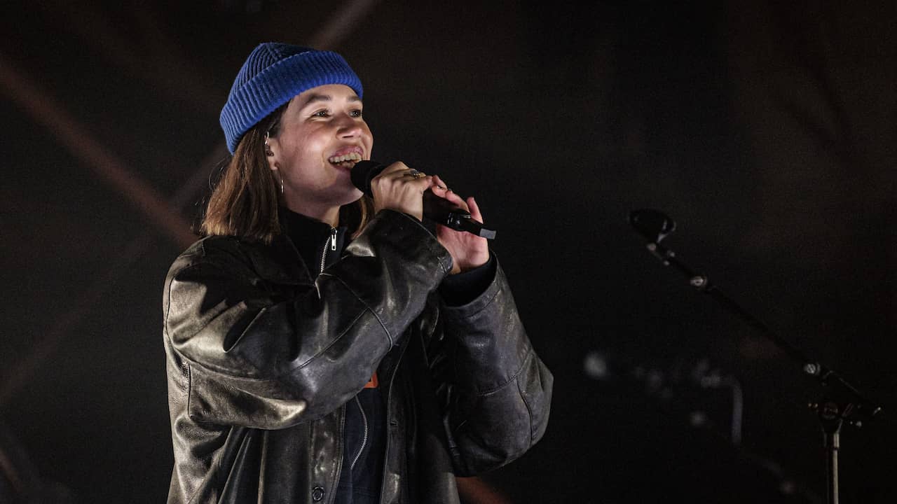 Singer-songwriter MEAU komend voorjaar op theatertournee door Nederland ...