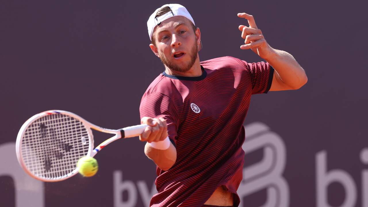 Griekspoor walst over toptalent Tien heen en bereikt tweede ronde in ...