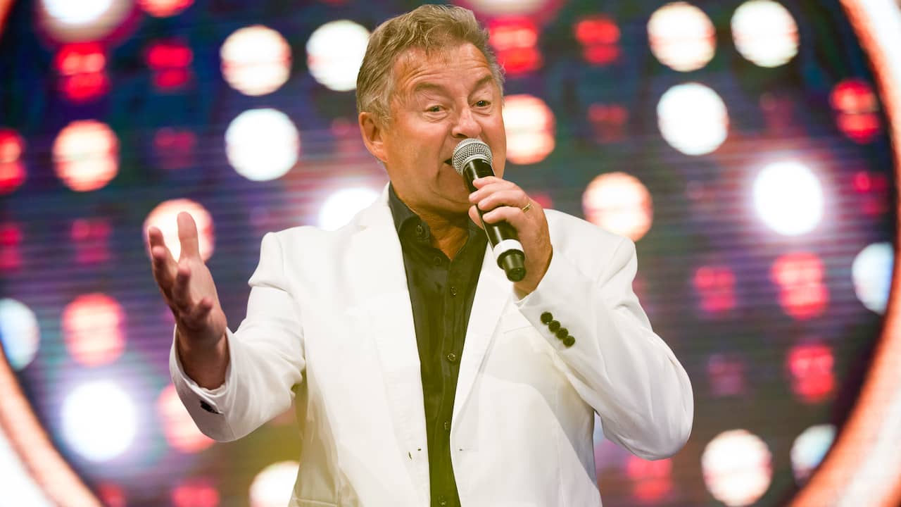 Jan Keizer maakt comeback met verrassingsoptreden | Muziek | NU.nl