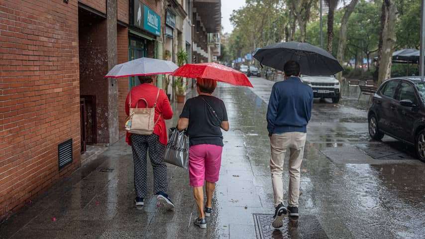 Catalonië maakt zich op voor zware neerslag: 'Blijf weg van rivieren ...