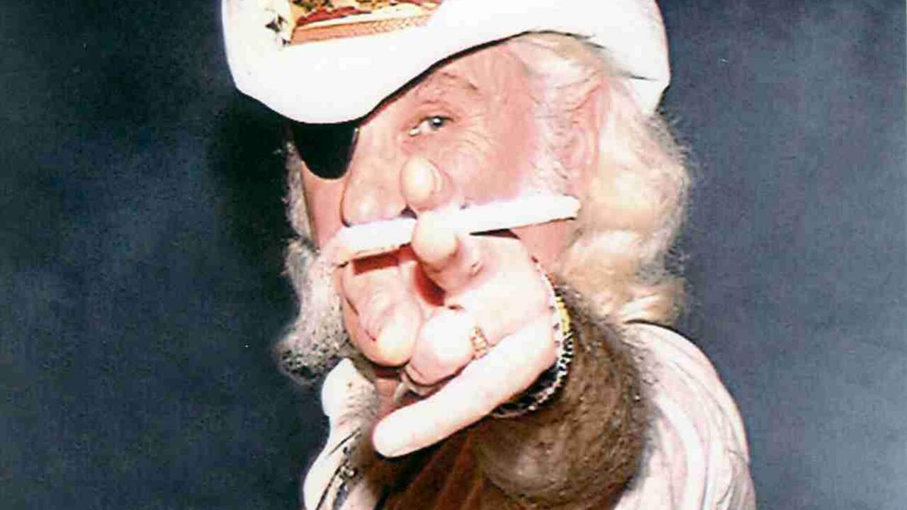 Zanger Ray Sawyer (81) van Dr. Hook overleden | Muziek | NU.nl