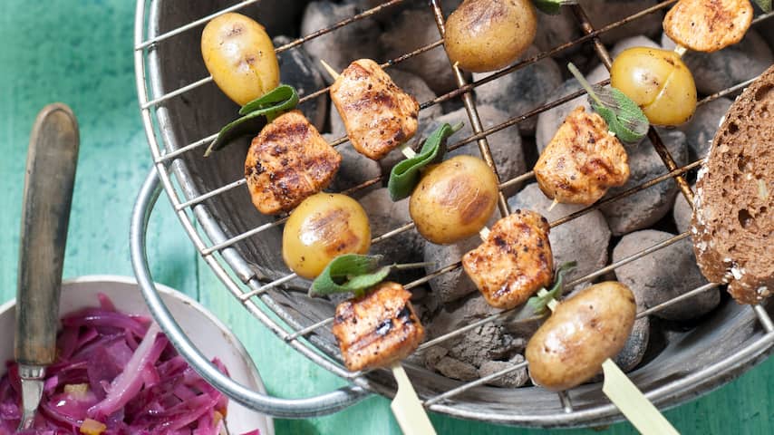 Er is meer dan vlees: 10 recepten voor de barbecue | Voedingscentrum ...