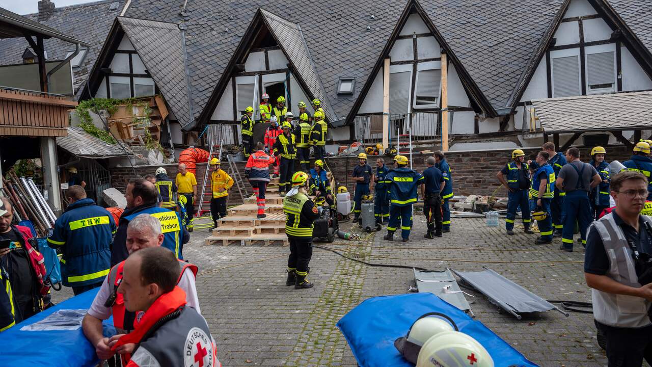 Gewonde vader Urks gezin moet vanuit Duitsland per helikopter naar ...