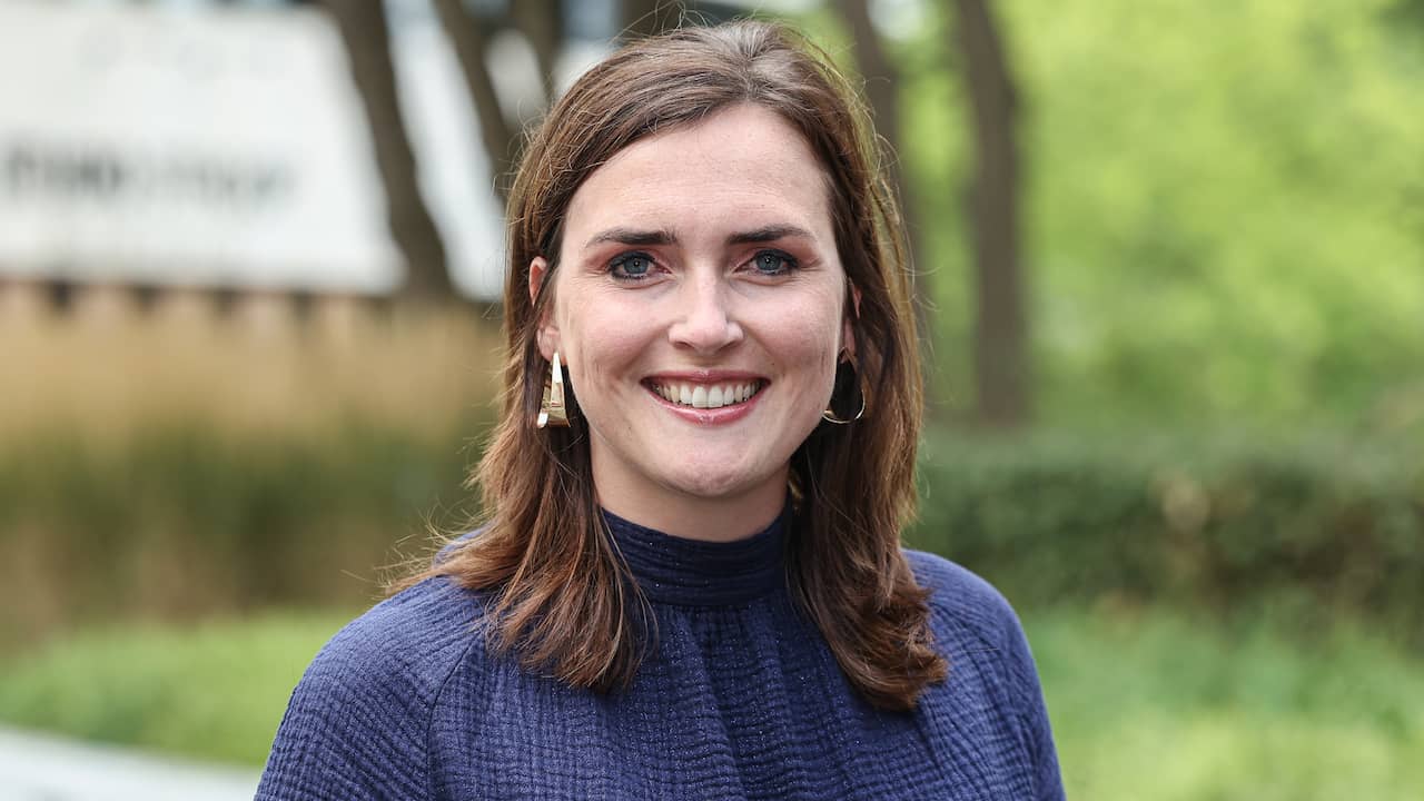 Blauw Bloed-presentator Tirza van der Graaf in verwachting van tweede ...