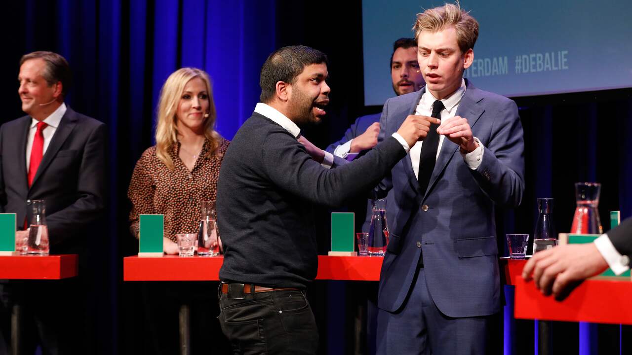 Chaos en geschreeuw tijdens debat met partijleiders in Amsterdam ...