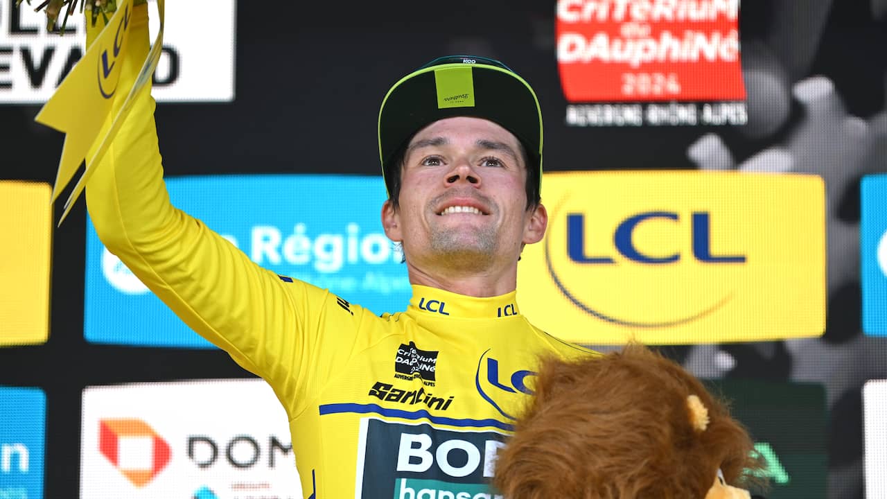 Roglic slaat dag na harde val toe in Dauphiné: 'Benen werkten gelukkig ...