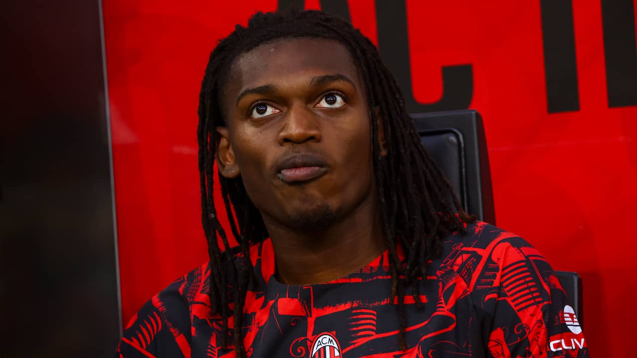 Rafael Leão wil AC Milan na zeven jaar verlaten: 'Iedereen heeft ...