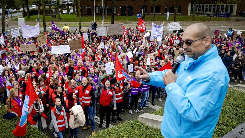 Crisis binnen FNV: de verwijten vliegen over en weer | Economie | NU.nl
