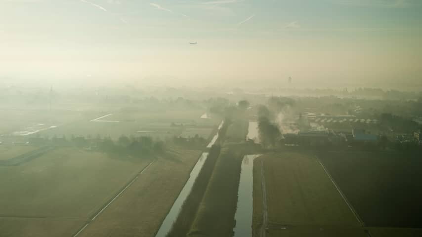 Hitte leidt vrijdag tot zomersmog: kwetsbare mensen kunnen beter binnen ...