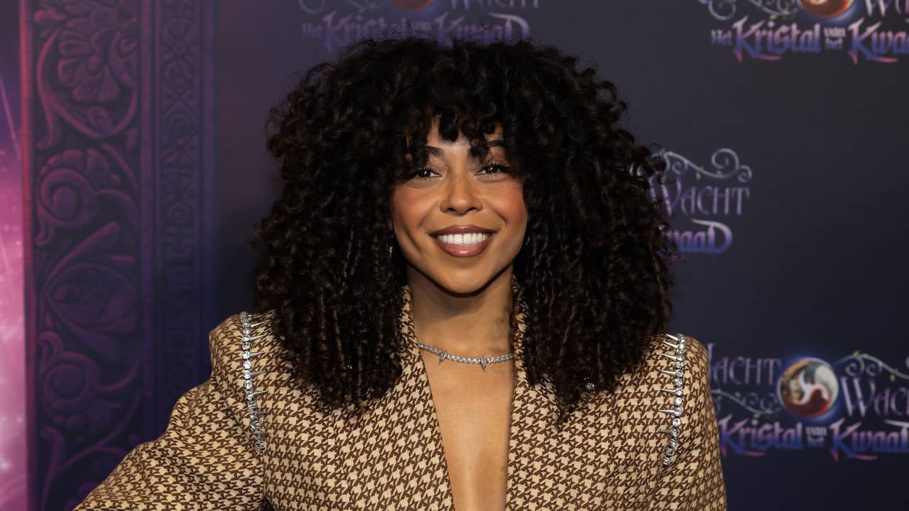 Fenna Ramos en Steven Kazan in nieuw programma The Box | Media | NU.nl