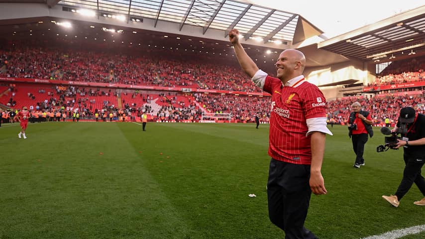 Engelse media loven Liverpool en 'koele' Slot: 'Heeft harten van fans ...