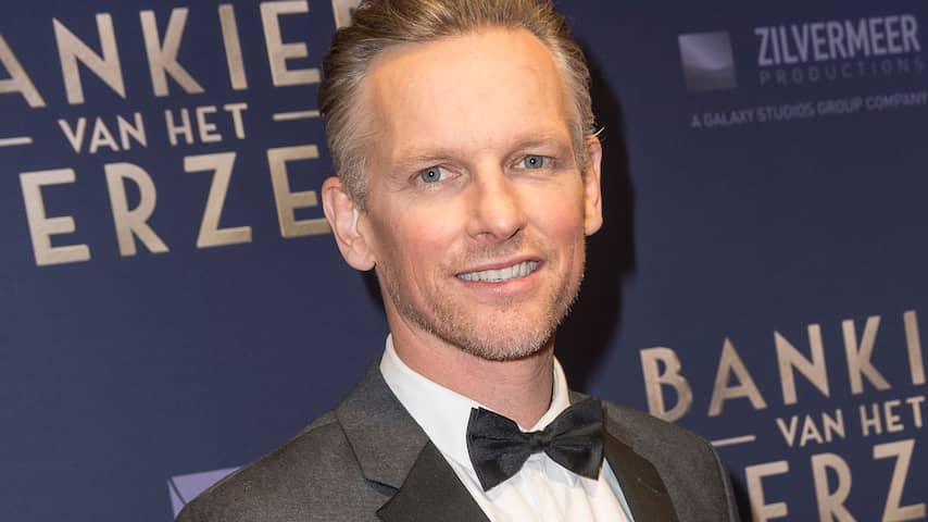 Barry Atsma vond het ongemakkelijk om nieuwe partner van ex te ...