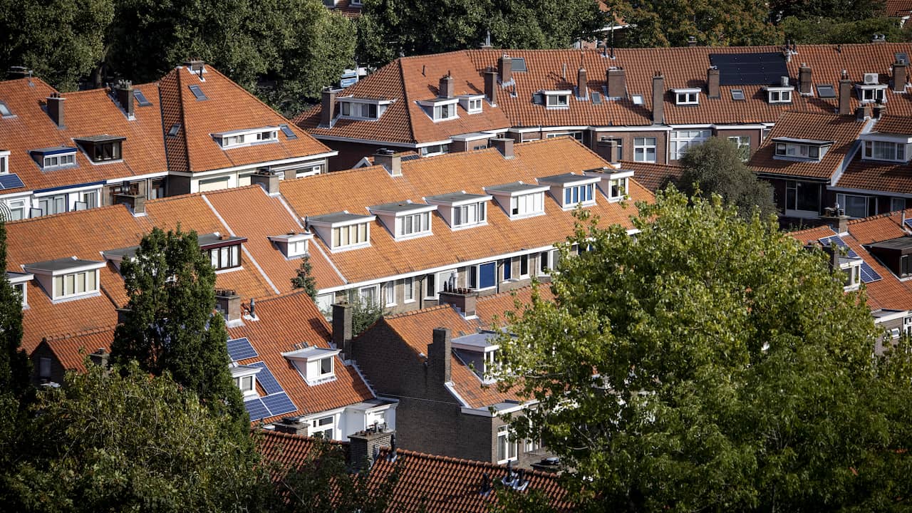 Aantal hypotheekaanvragen stijgt, woningwaarde bereikt nieuw record | Economie | NU.nl