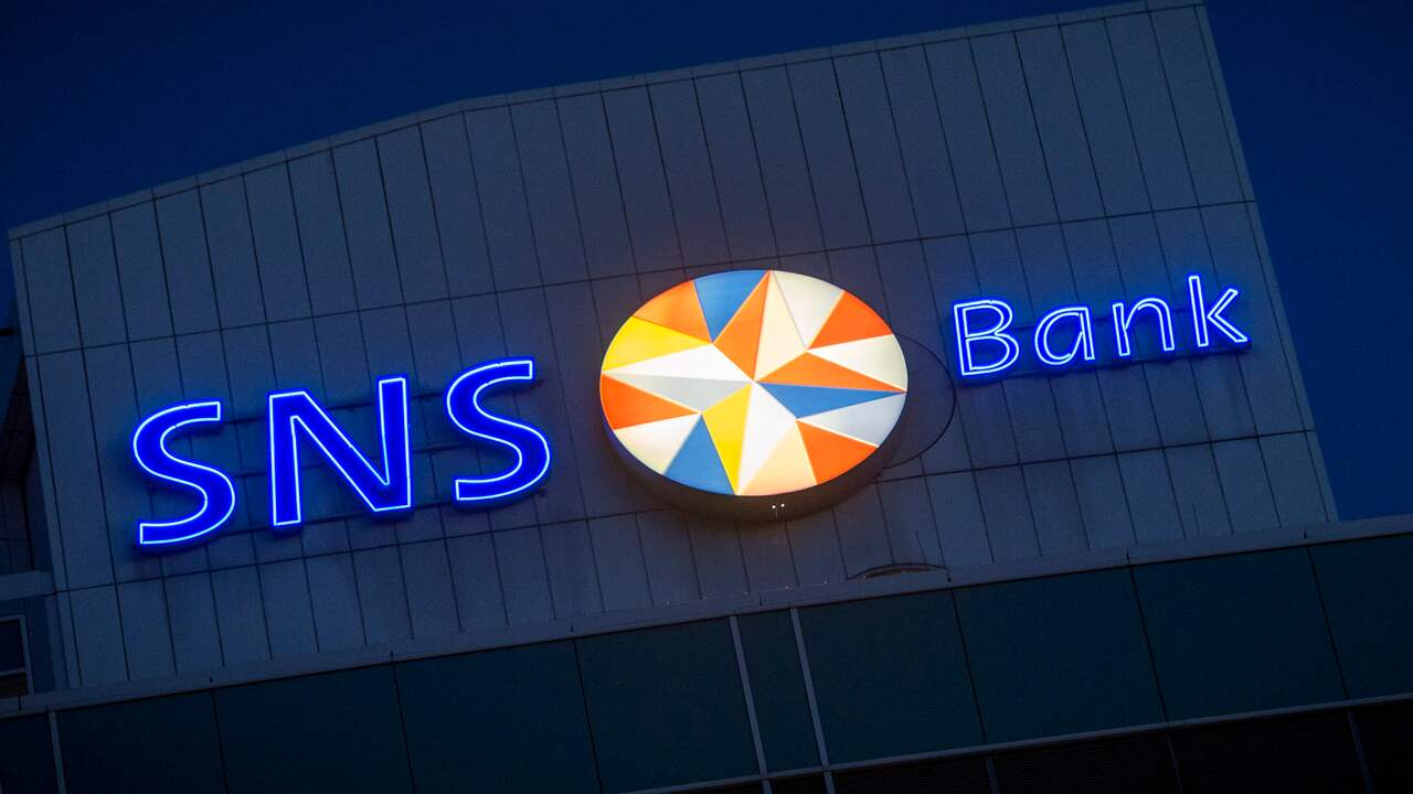 OM vervolgt tien medewerkers voormalige vastgoedtak SNS | Economie | NU.nl