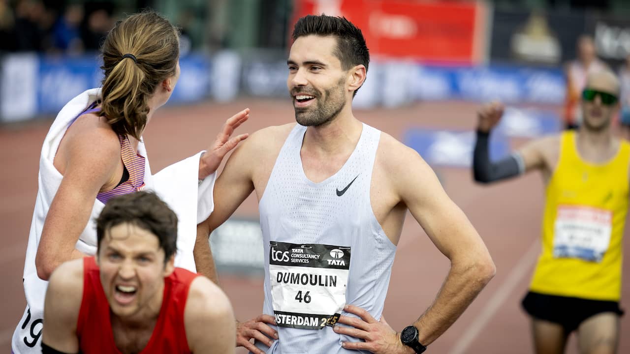 Tom Dumoulin haalt doel bij marathondebuut: 'Maar wat een ellende was ...