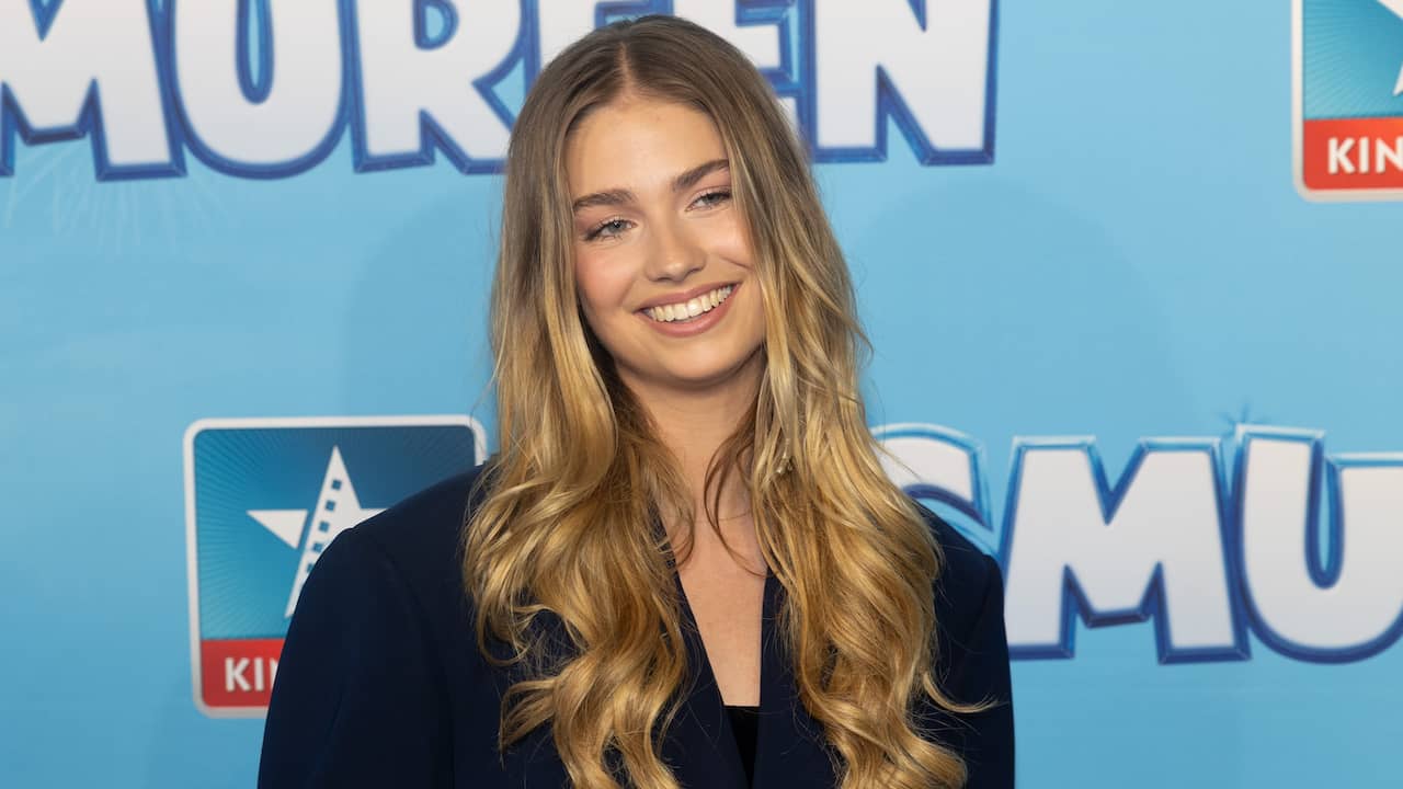 Roxy Dekker werkt weer samen met Ronnie Flex op nieuwe single | Muziek ...