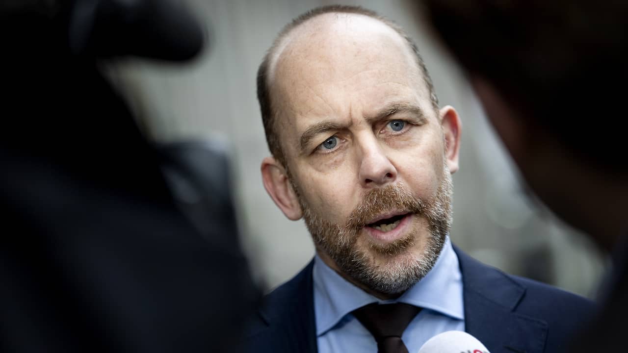 Nederland werkt met EU-landen aan terugkeerhubs asielzoekers buiten ...