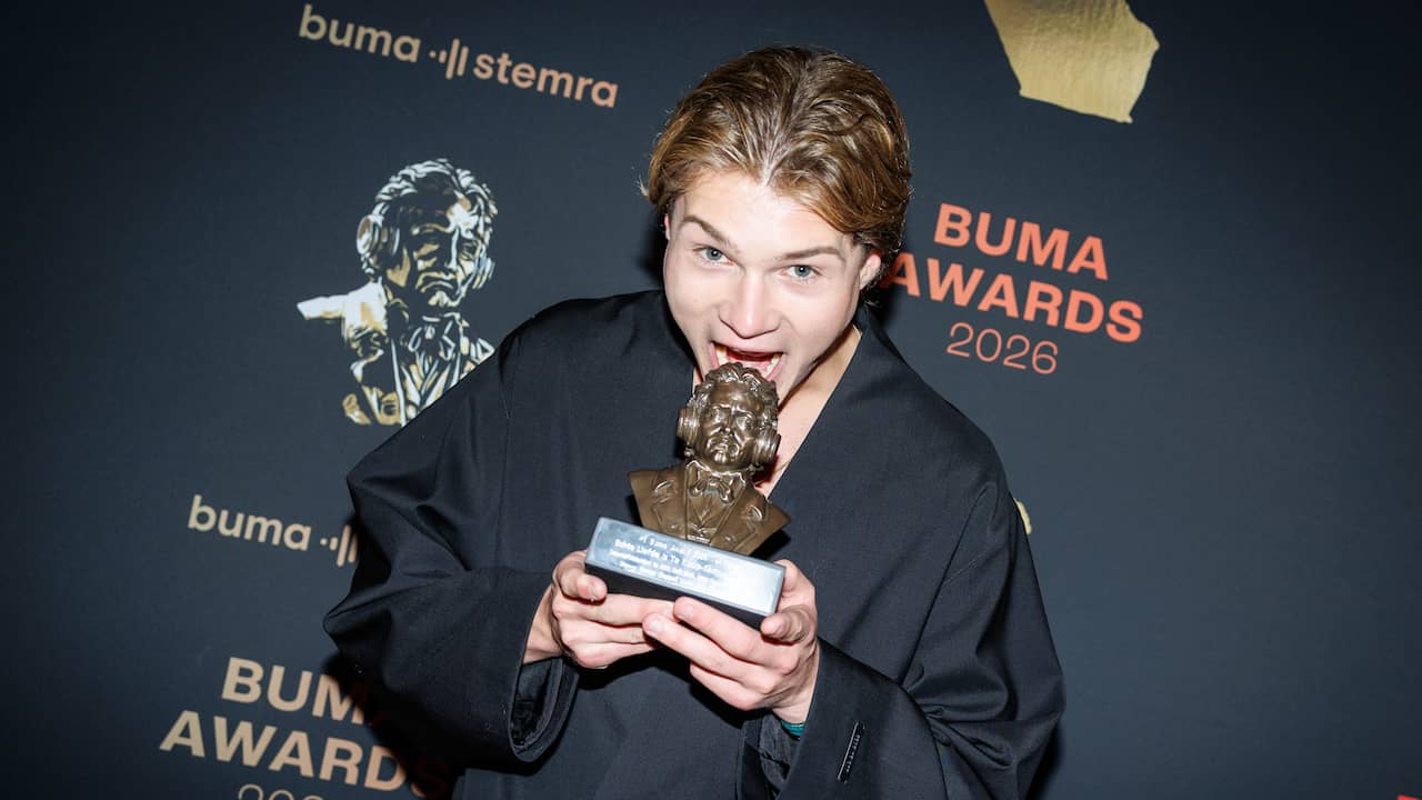 Samuel Welten wint Buma Award voor grootste hit van Nederland | Muziek ...
