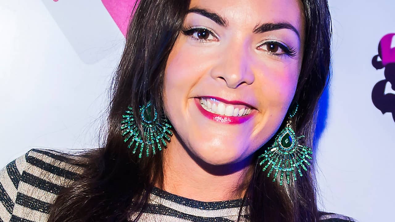 Caro Emerald wil compleet kerstalbum maken | Muziek | NU.nl