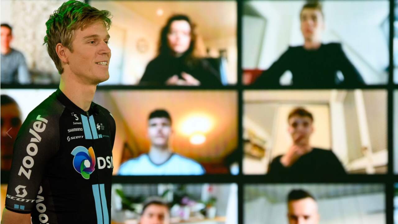 Sprinter Bol mikt met DSM-trein in 2021 op ritwinst in Giro of Tour ...