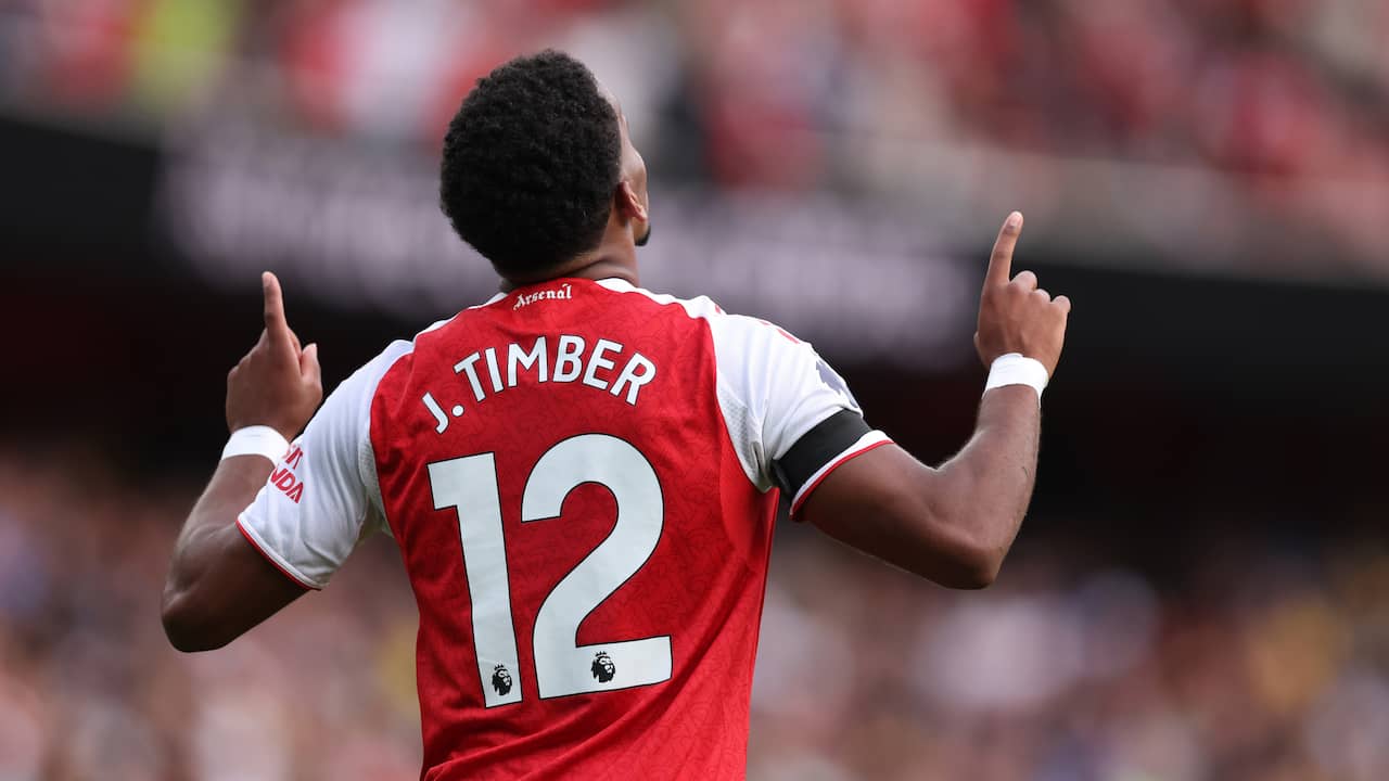 Uitblinker Jurriën Timber oogst lof na 'bijzondere dag met familie op ...