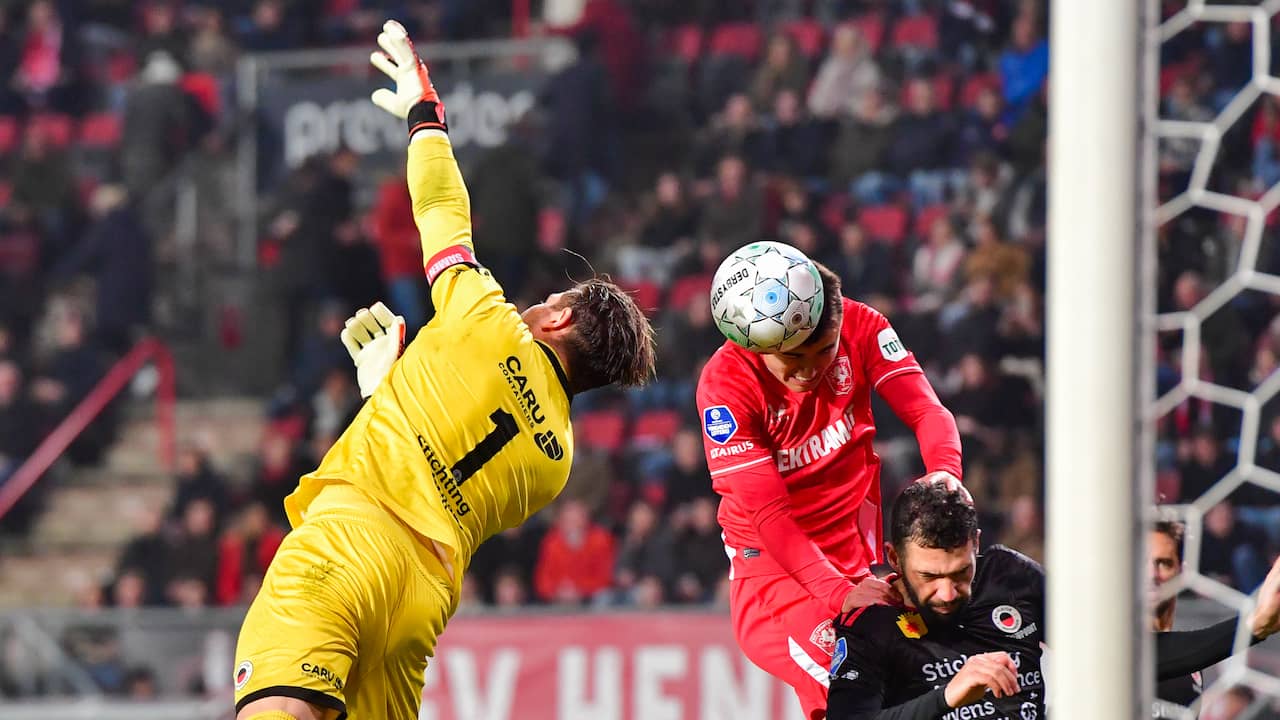 Live Eredivisie | Reacties na moeizame zege Twente op tiental Excelsior ...