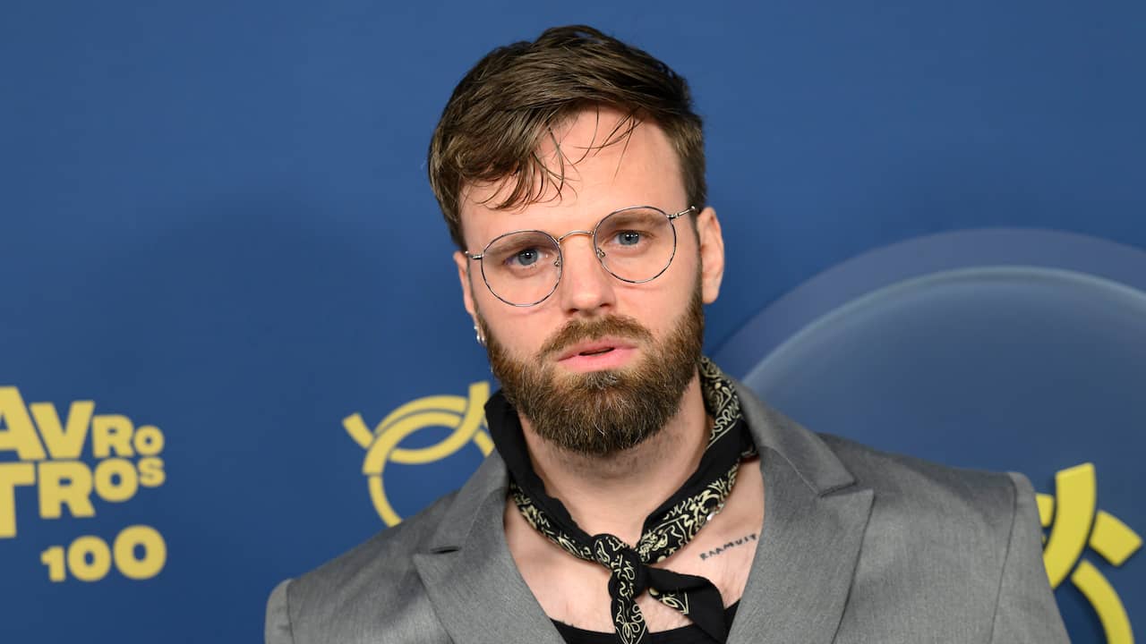 Tim Hofman in de clinch met oud-LPF'er Van Leeuwen: 'Kreeg klap in gezicht' | Achterklap | NU.nl