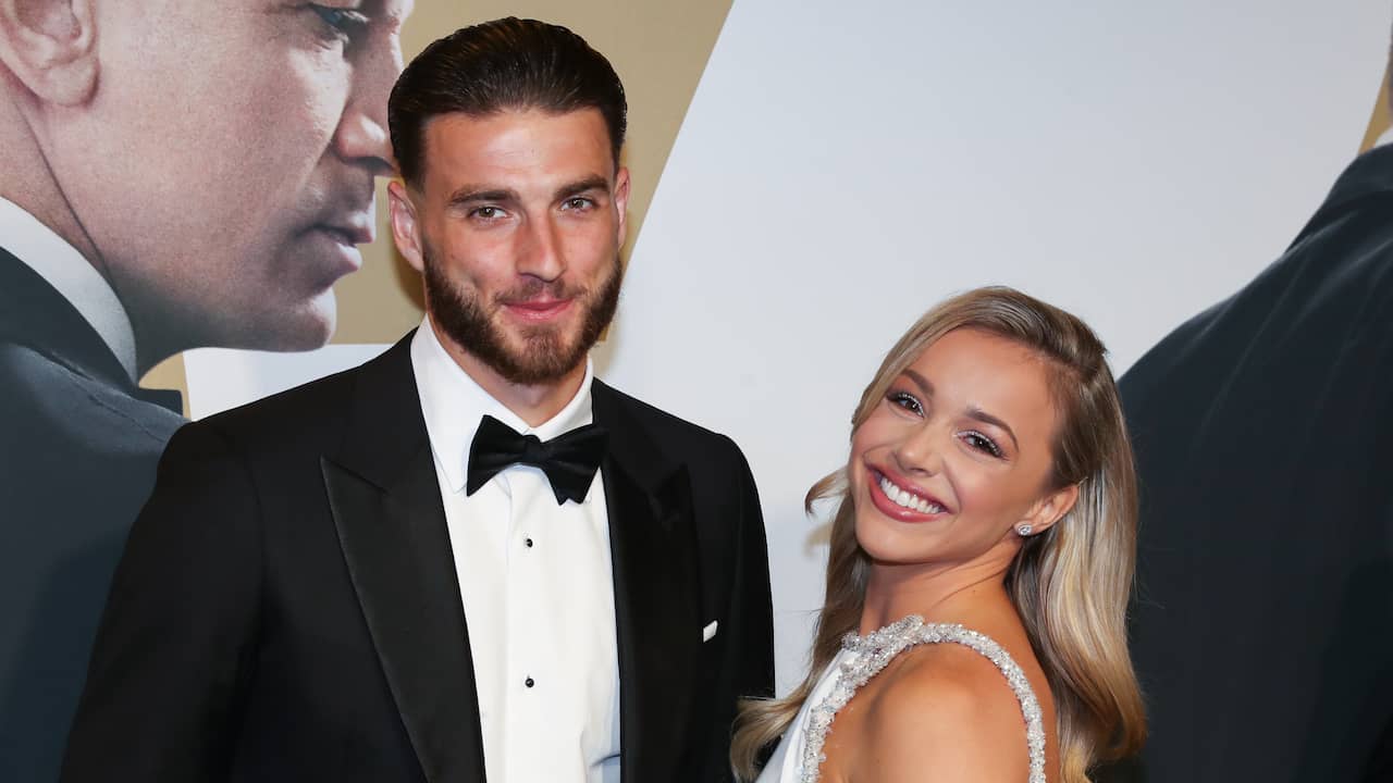 Emma Heesters en Wesley Hoedt opnieuw uit elkaar | Achterklap | NU.nl