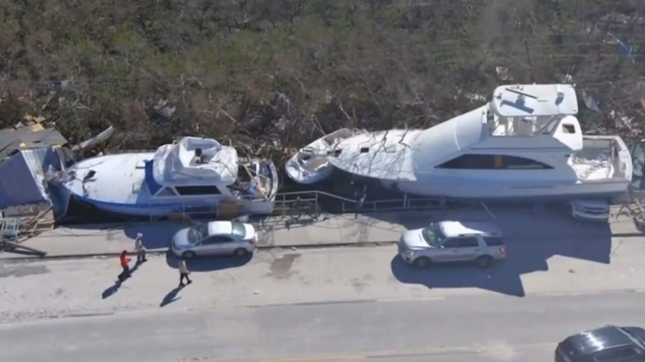 Drone filmt jachten op het droge in Florida na orkaan Ian | NU.nl