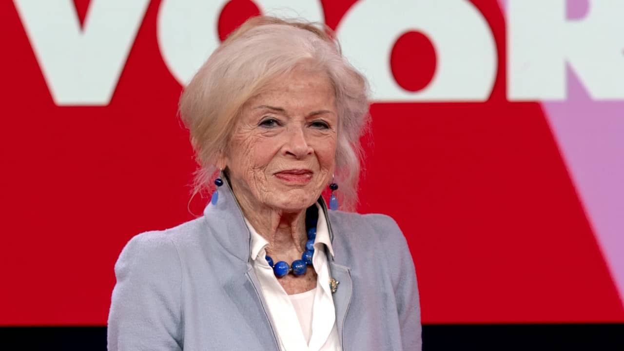 Televisie-icoon Sonja Barend (86) overleden | Media, Cultuur en ...