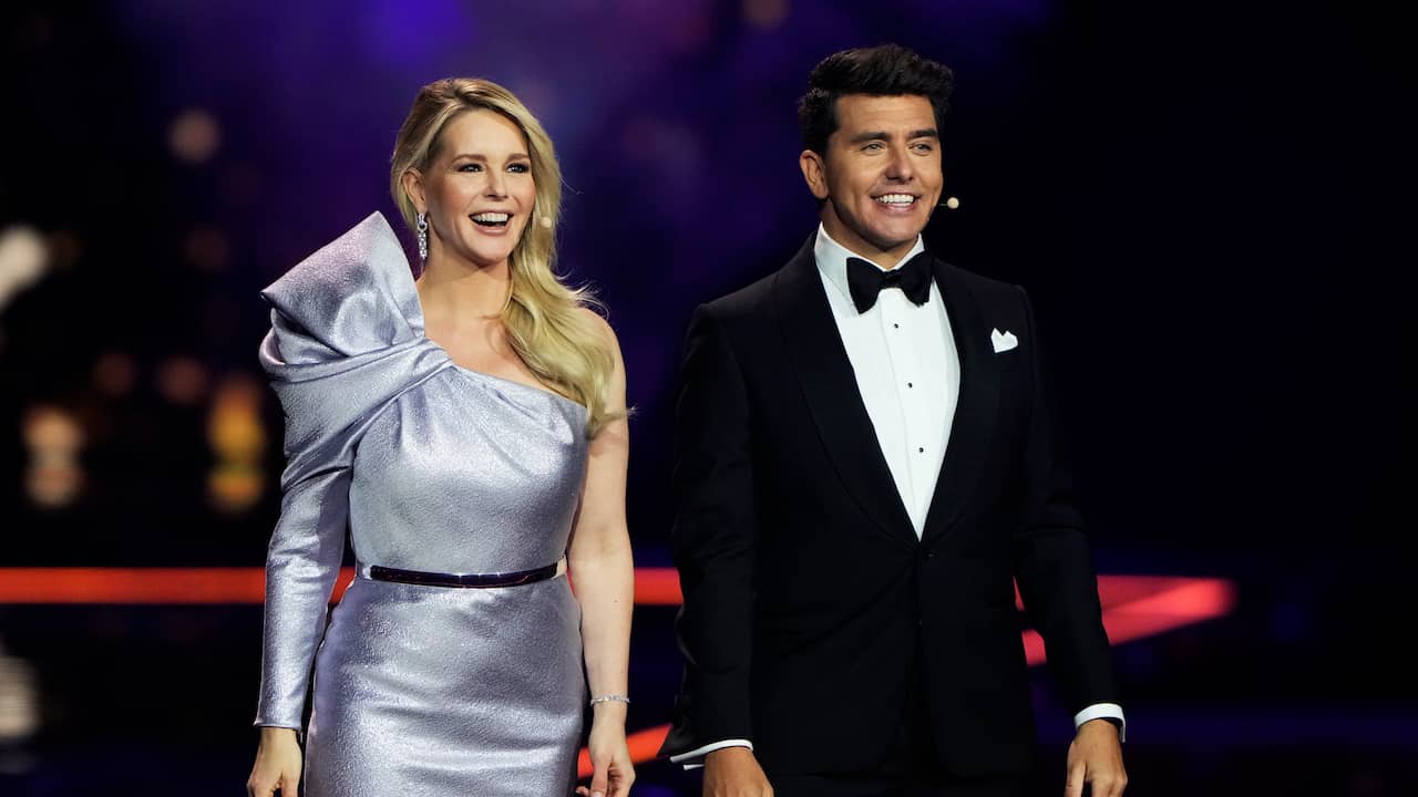 Chantal Janzen en Jan Smit presenteren dit jaar het Gouden Televizier ...
