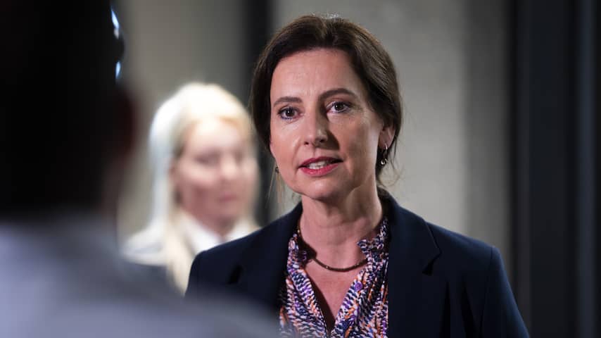 Dit zijn de ministers en staatssecretarissen van kabinet-Schoof ...