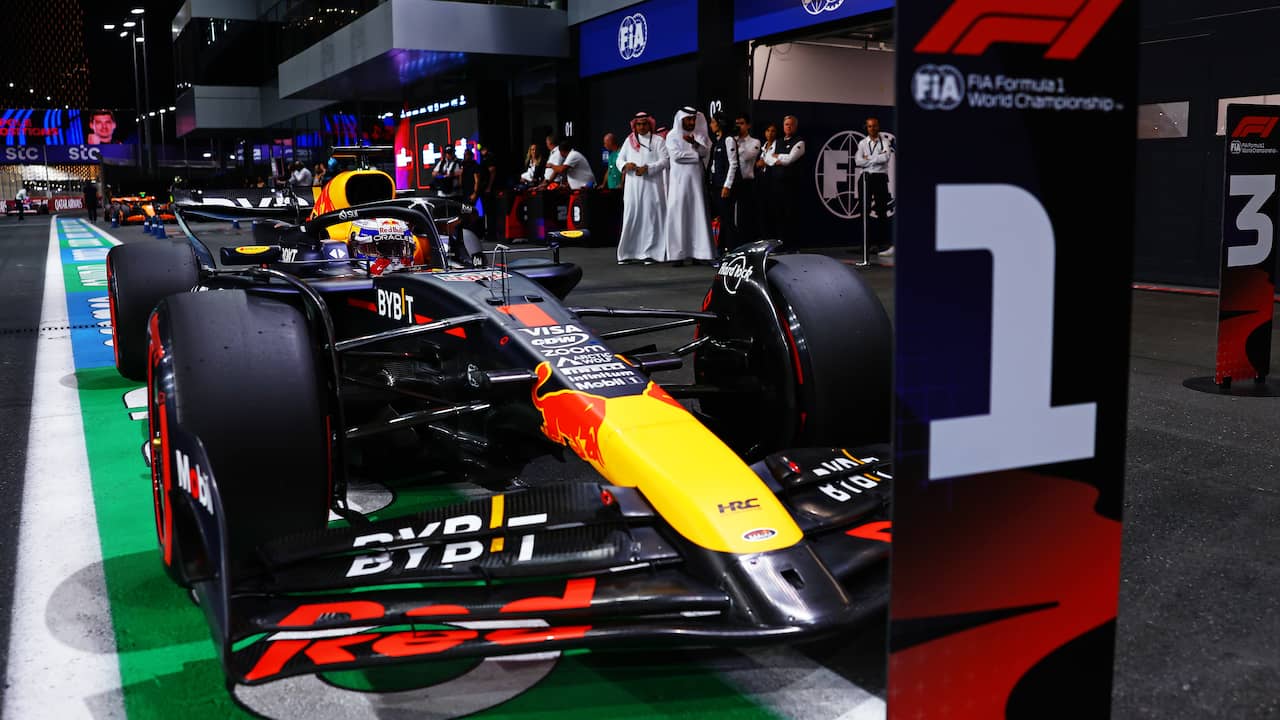 Bekijk de startopstelling voor de GP van Saoedi-Arabië met Verstappen op pole | Formule 1 | NU.nl