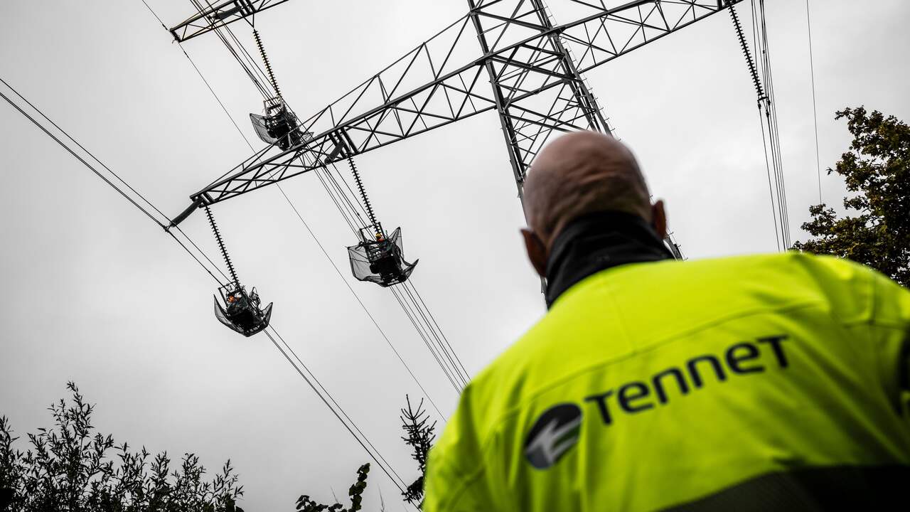 Netbeheerder wil grote stroomverbruikers verplichten om spits te mijden ...