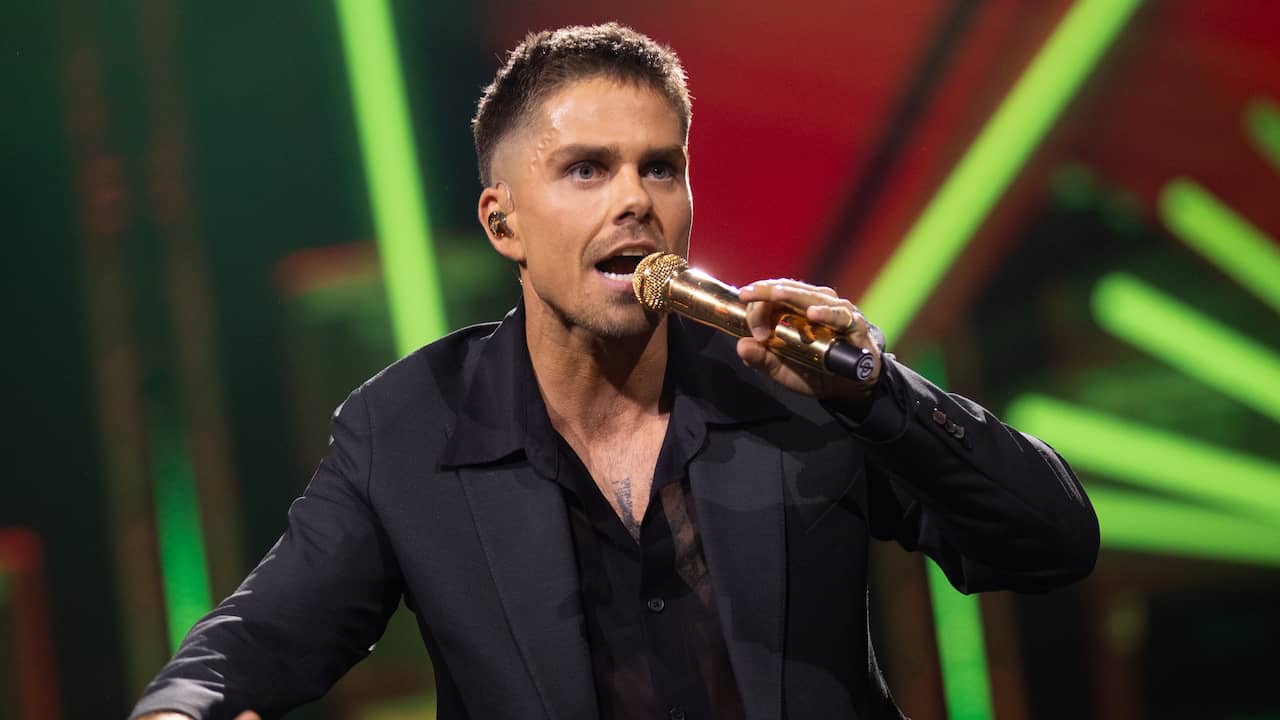 André Hazes wil dat publiek netjes gekleed naar theatershow komt ...