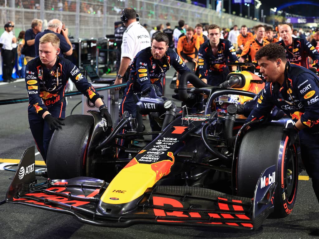 Live F1 | Reacties na tweede plek en straf Verstappen in Jeddah - NU.nl