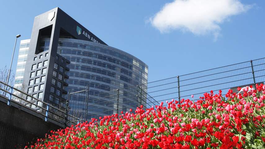 Storing ABN AMRO verholpen, pinnen en internetbankieren werkt weer ...