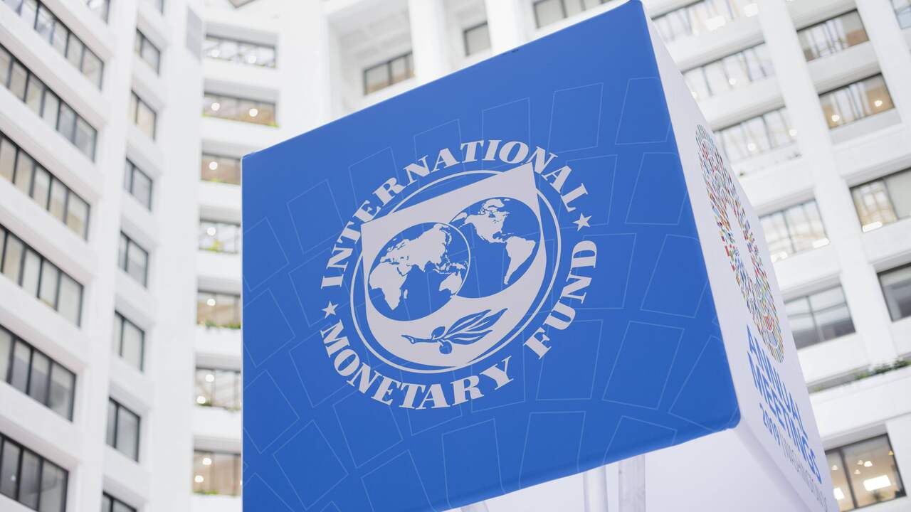 IMF: Diepste recessie sinds jaren 30, krimp van 7,5 procent voor Nederland | Economie | NU.nl