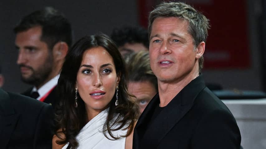 Brad Pitt verschijnt voor het eerst met zijn vriendin Ines de Ramon op ...