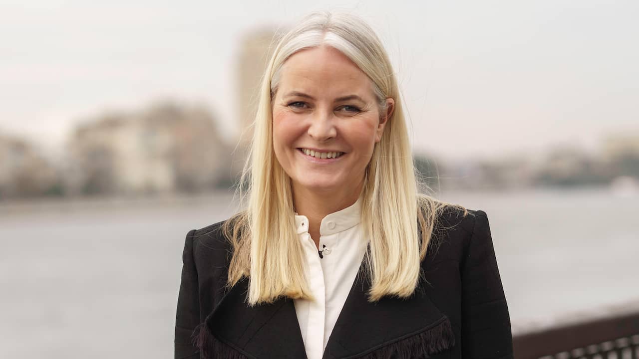 Gezondheid Mette-Marit verslechterd, Noorse kroonprinses krijgt meer ...