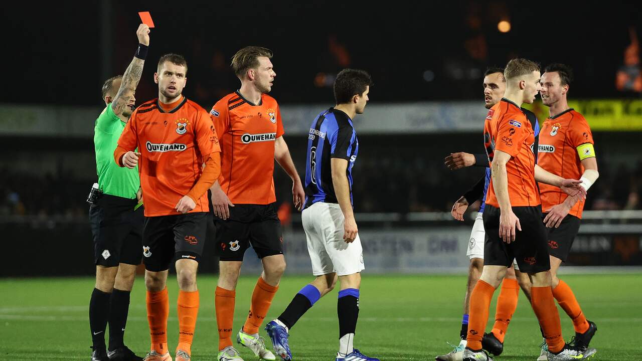 Tiental Almere City worstelt zich langs amateurs, Vitesse schakelt ...