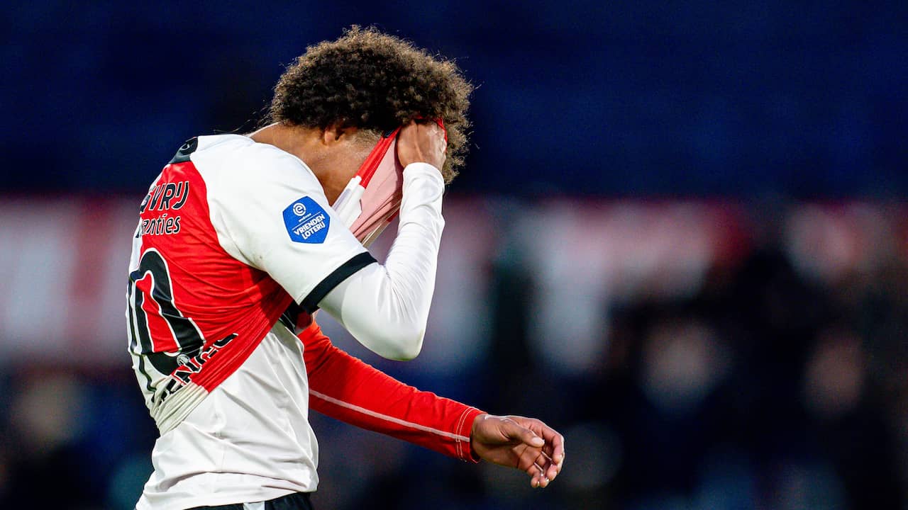 Feyenoord verliest thuis verrassend van FC Utrecht bij rentree Haller | Voetbal | NU.nl